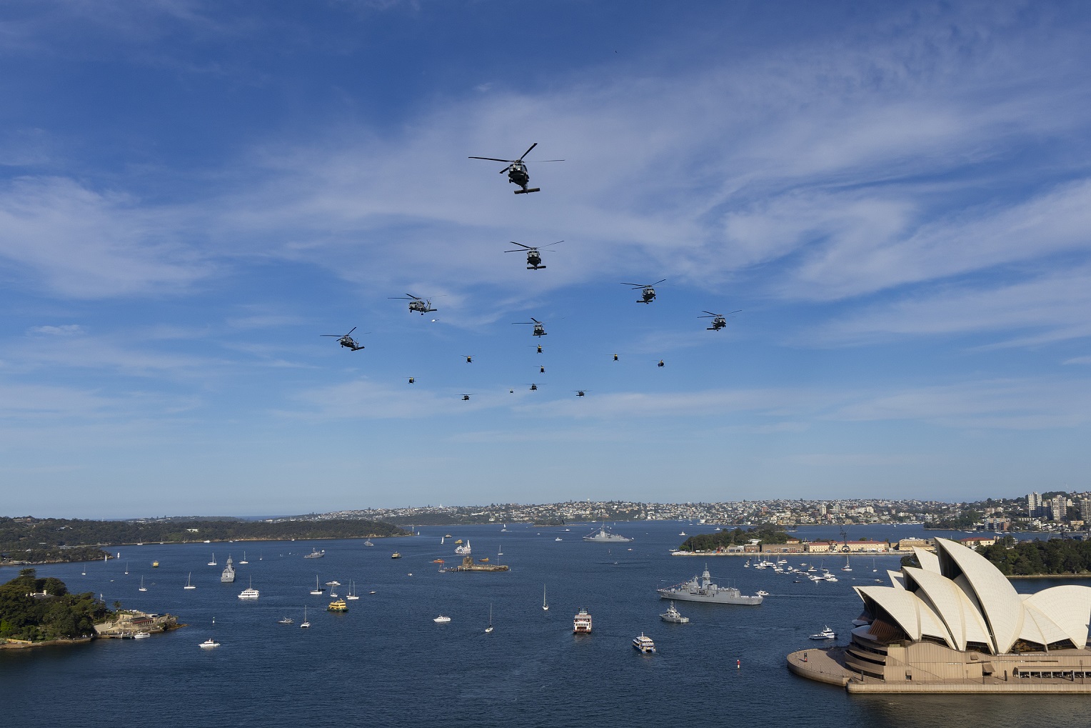 Navy photographs of the 2024 Fleet Review – The Naval Officers ...